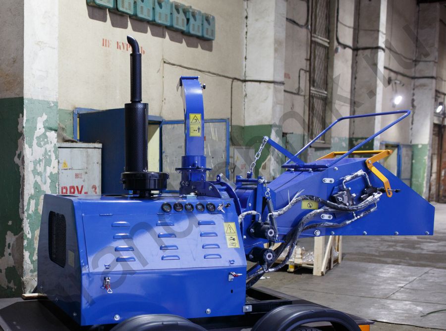 Выбрать и купить измельчители древесины с бензиновым или дизельным ...