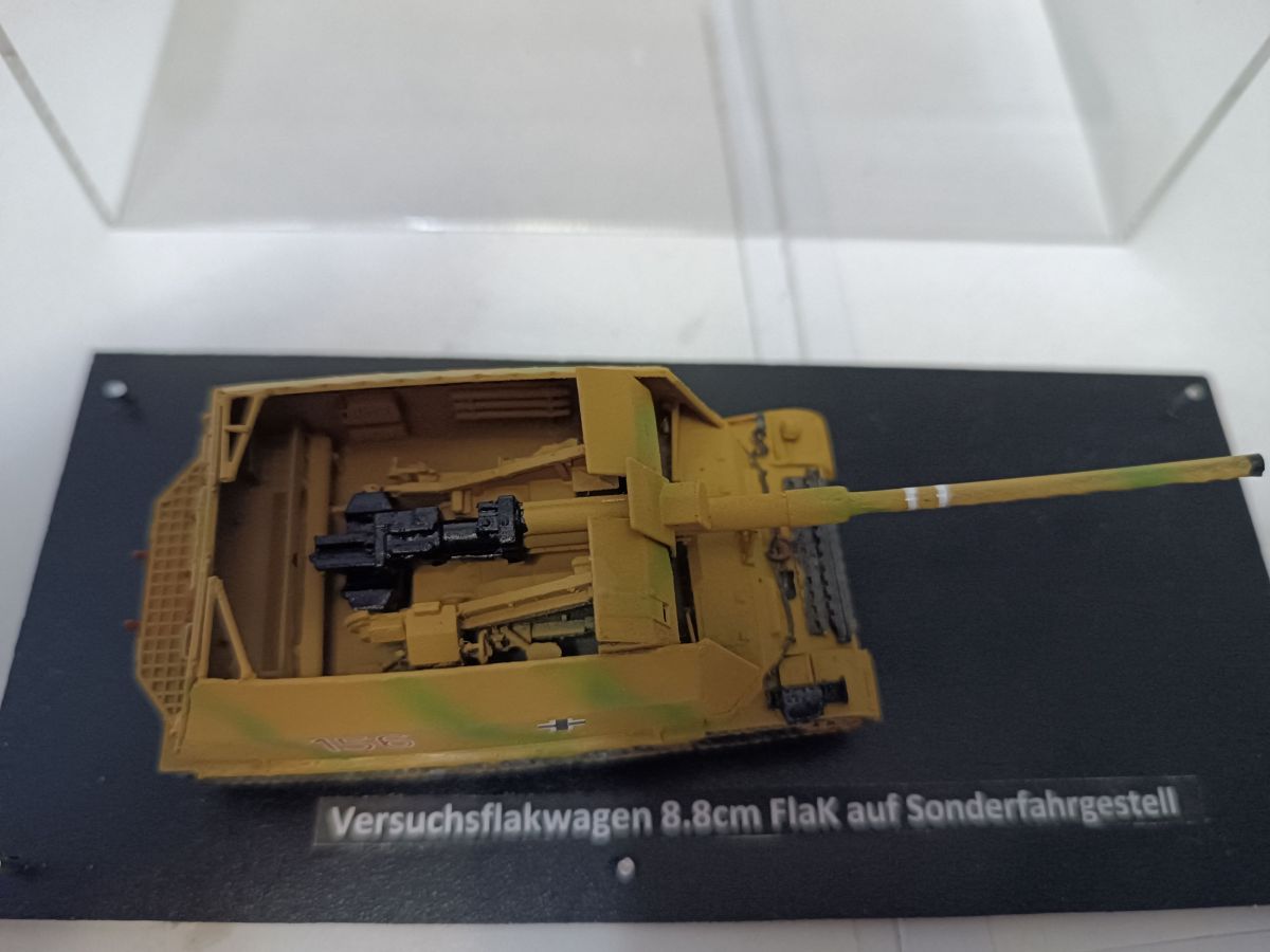 Versuchsflakwagen 88 mm Flak auf Sonderfahrgestell в масштабе 1/72